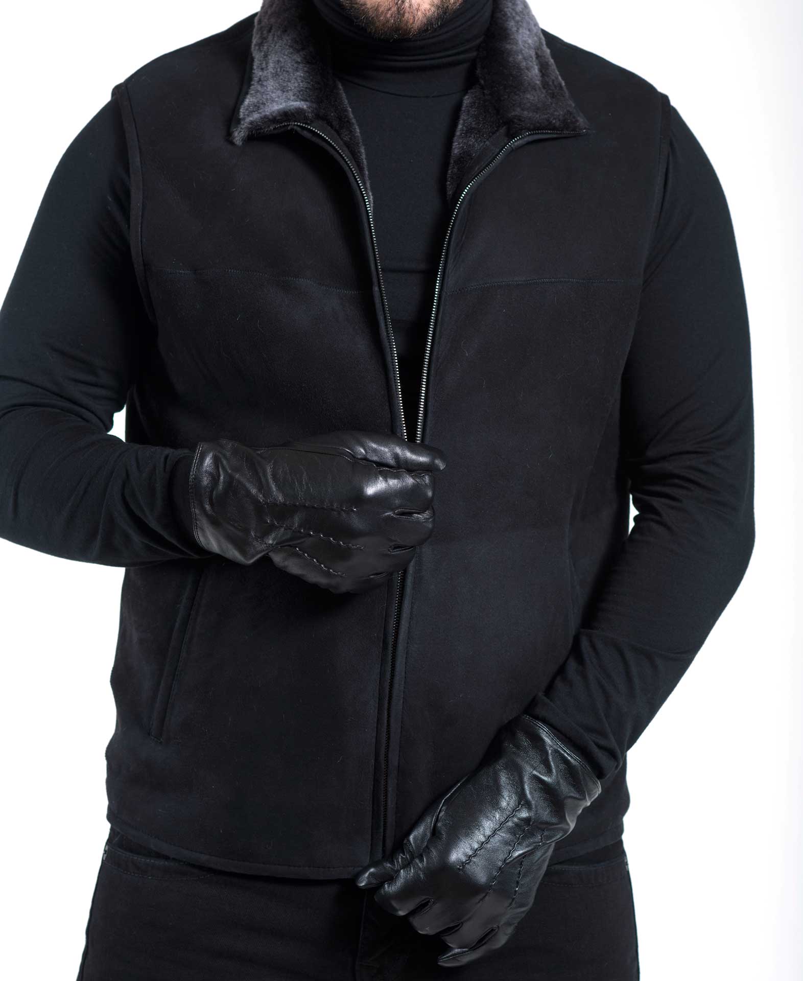Black Leather Gloves - Alaskan Fur